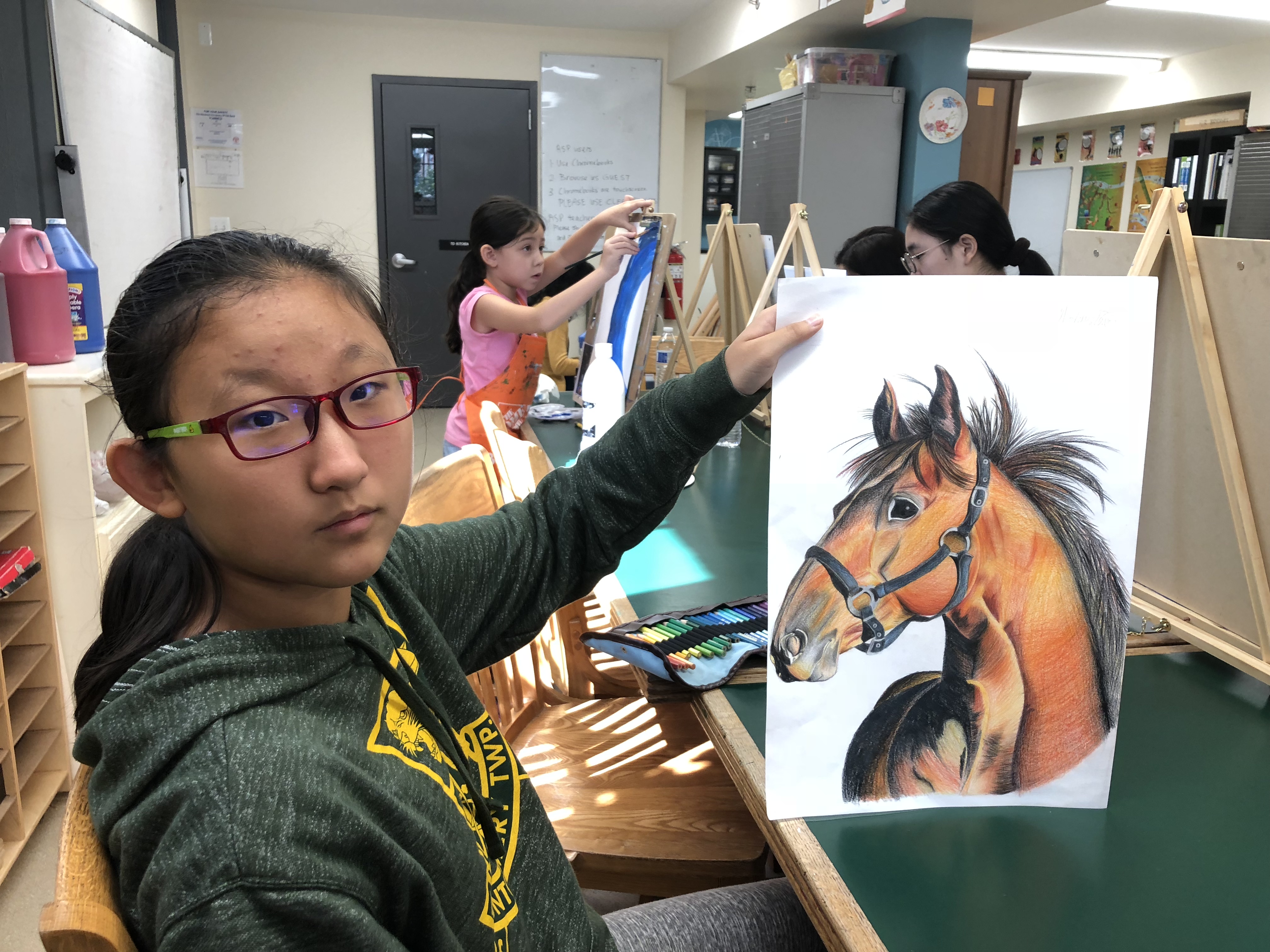Students’ Colored Pencils – Lingzi Art Center 玲子画室